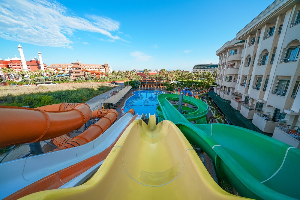 Holidays with the family at Calimera Hane Garden